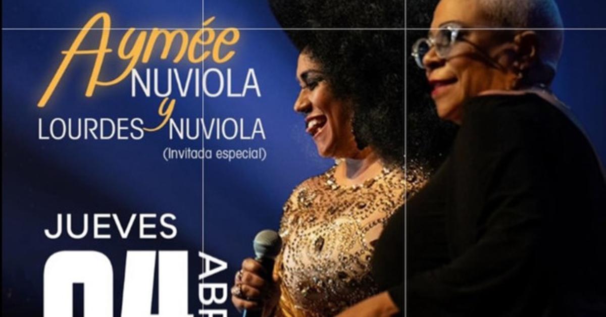 Presentación de Aymée Nuviola en el Teatro Trail