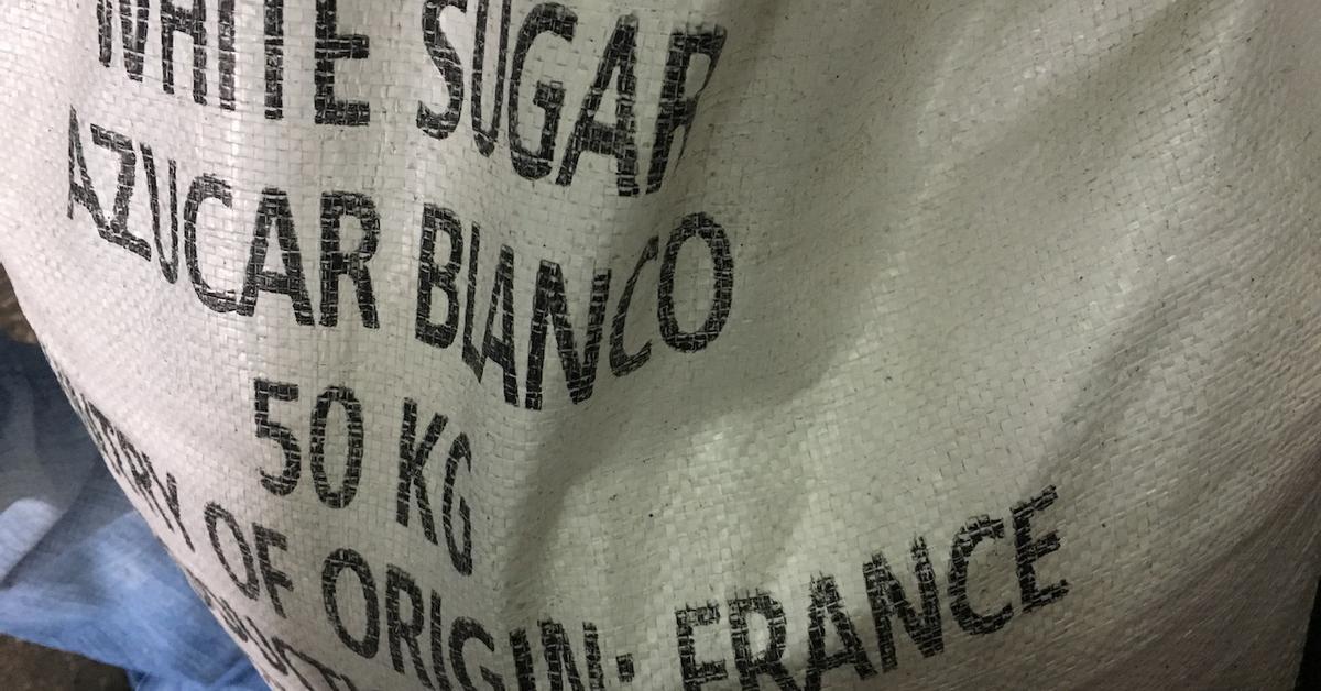 En Cuba el azúcar se importa desde Francia