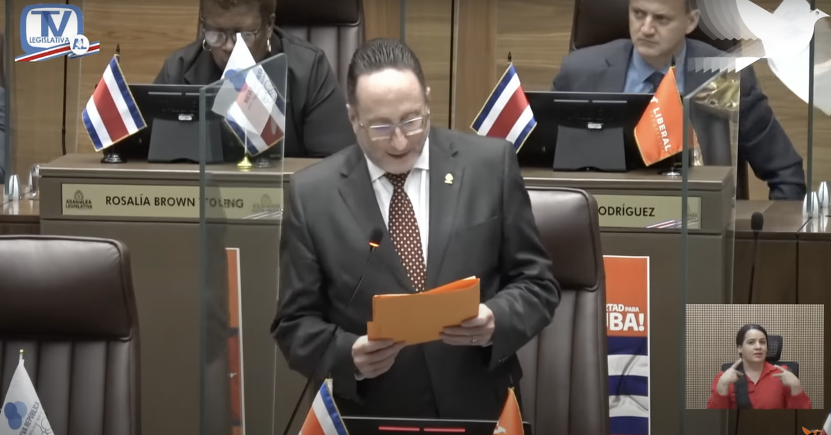 El Parlamento de Costa Rica aprueba una moción por un "pronto retorno ...