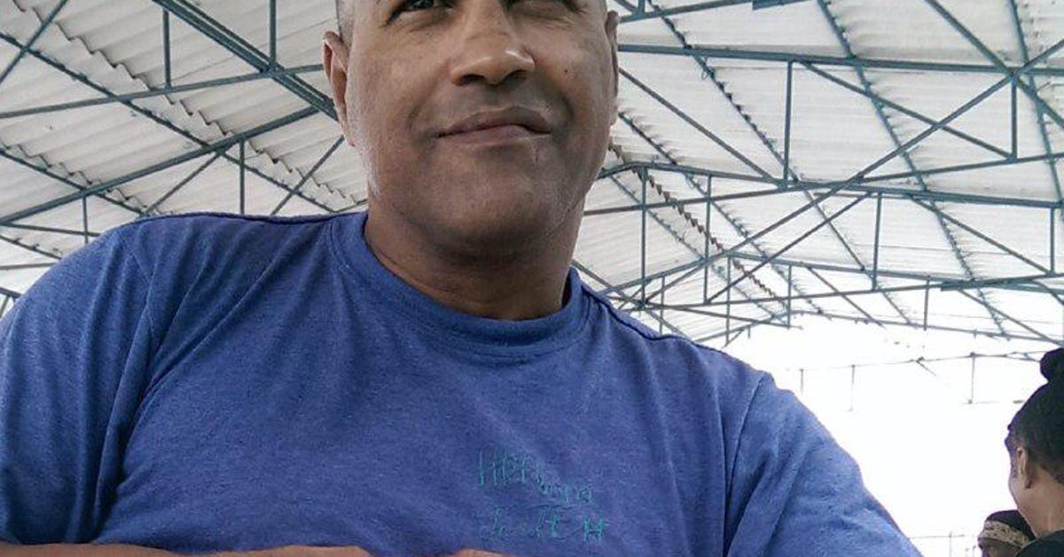 Daniel Llorente cambia la bandera de EE UU por un cartel contra "la ...