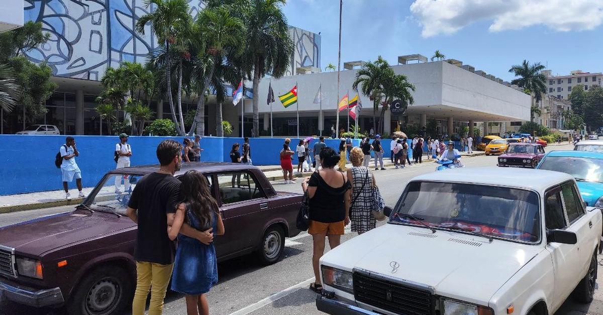 El Uber cubano, una de las pocas cosas que funcionan en medio del caos