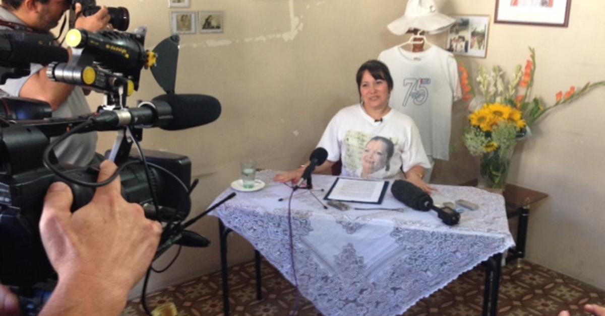Laura Labrada and a Hundred Ladies in White Distance Themselves From ...