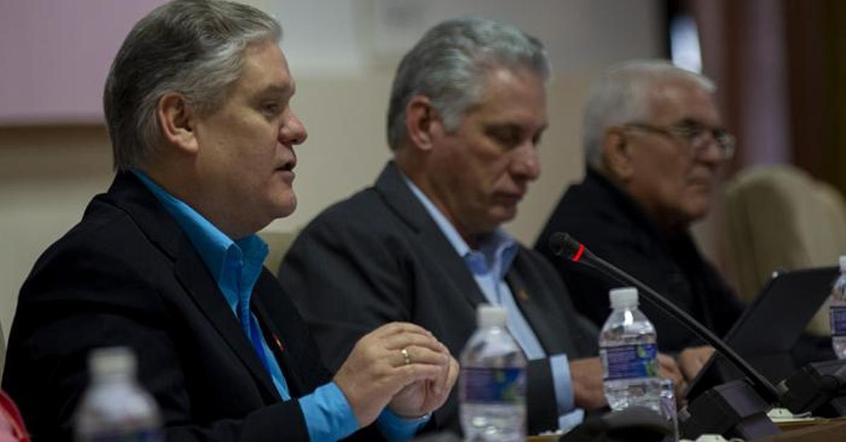 La caída de Alejandro Gil no será en solitario