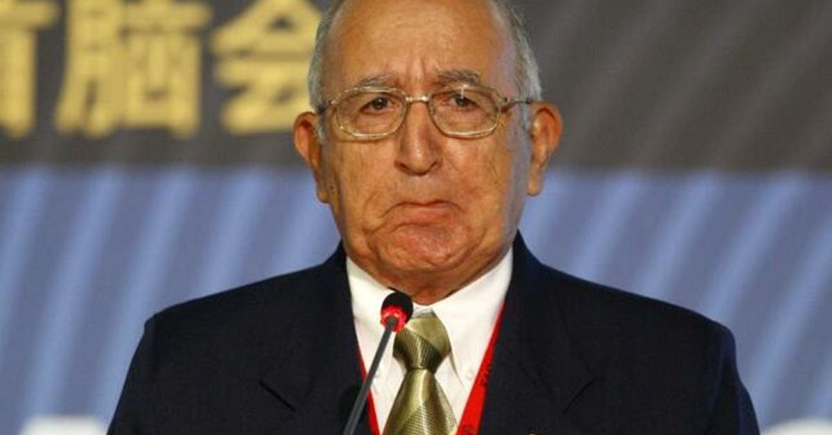 El 'histórico' Rosales del Toro deja la vicepresidencia para encargarse ...